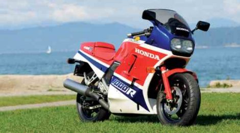 The Honda VF1000R - Motorcycle Classics